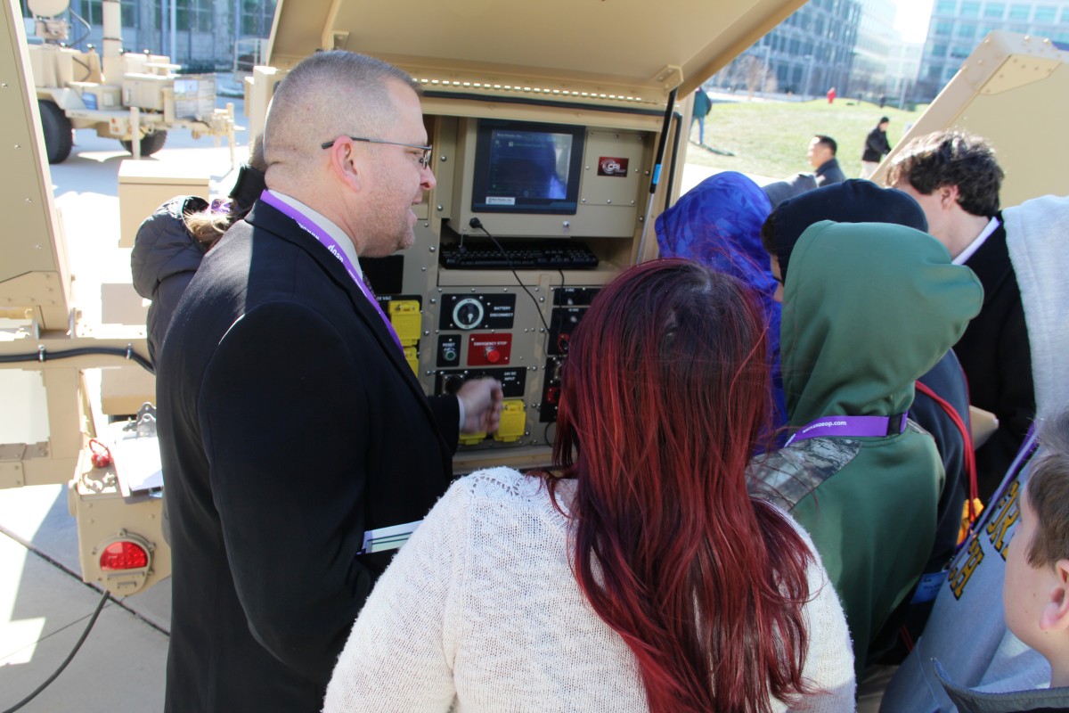 Students gain insight into Army engineering at STEM Expo | Article ...