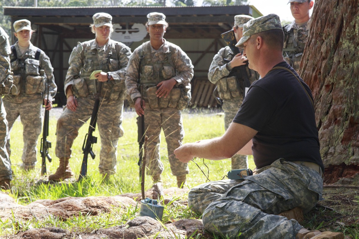 Female ranger screening in Hawaii builds stronger leaders | Article ...
