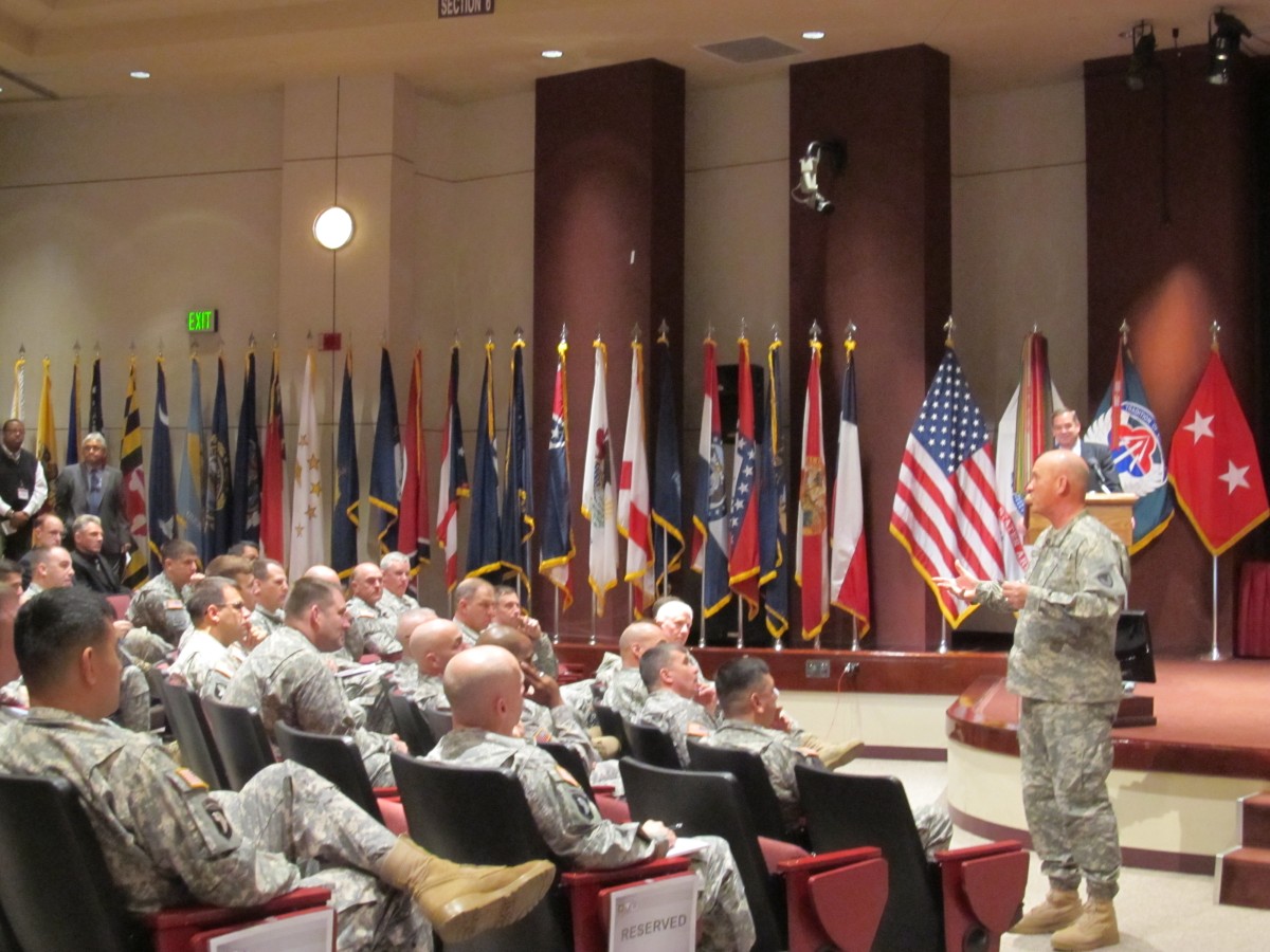 Military unit commanders get AMCOM overview | Article | The United ...