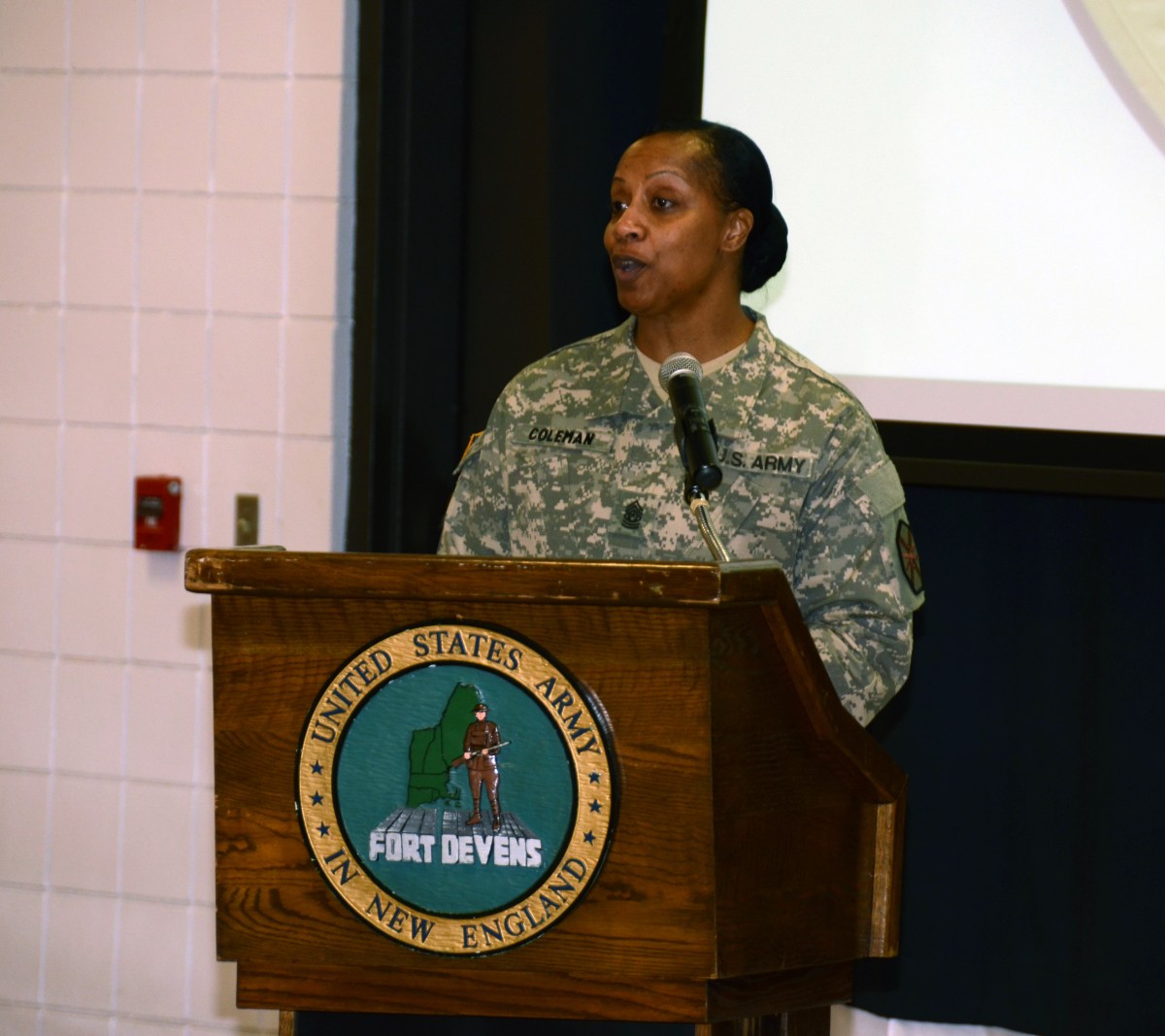 USAG Fort Devens welcomes new command sergeant major | Article | The ...