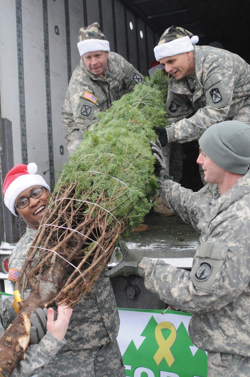 Trees for Troops brings holiday cheer to Fort Drum Soldiers | Article ...