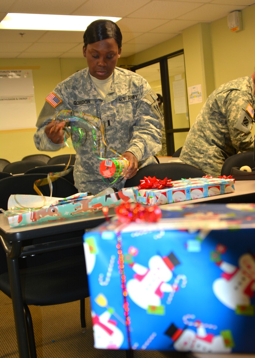 Hunting the good stuff -- MRT class rallies around local family in need ...