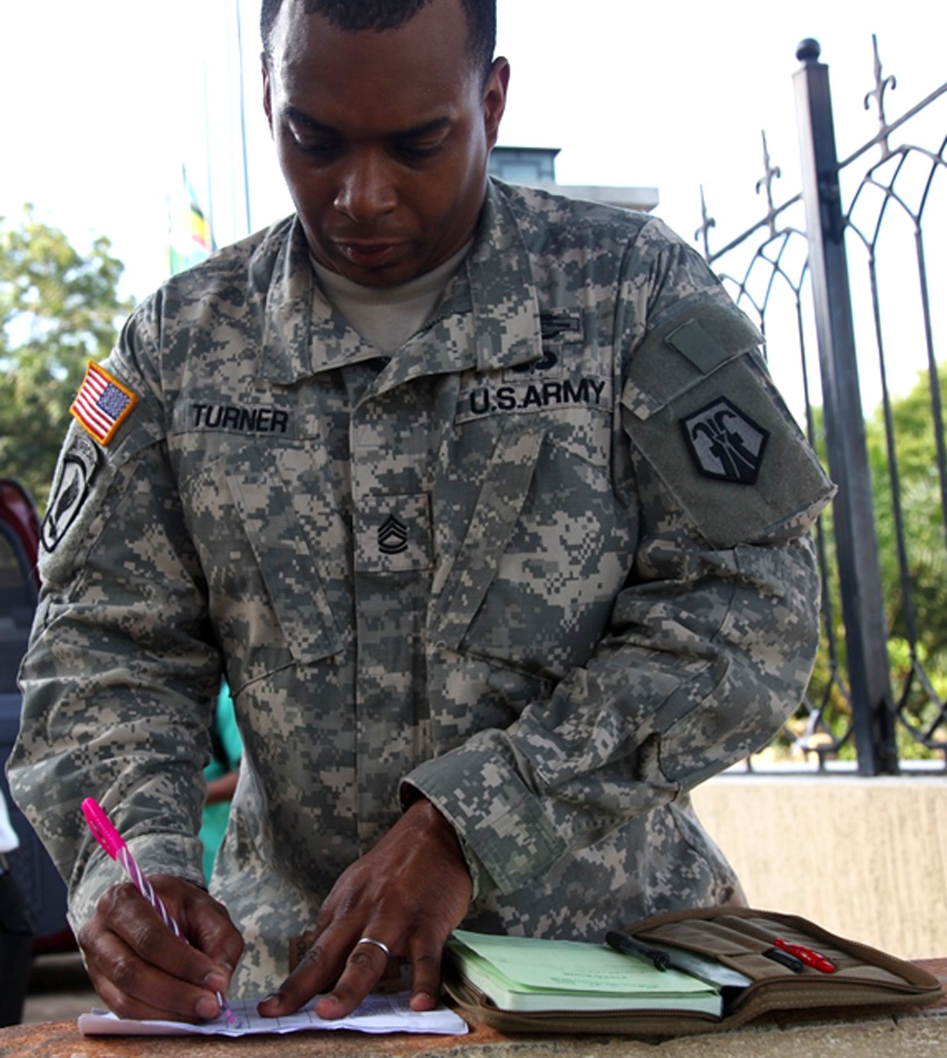U.S. Army Africa conducts MEDRETE 15-1 in Burundi | Article | The ...