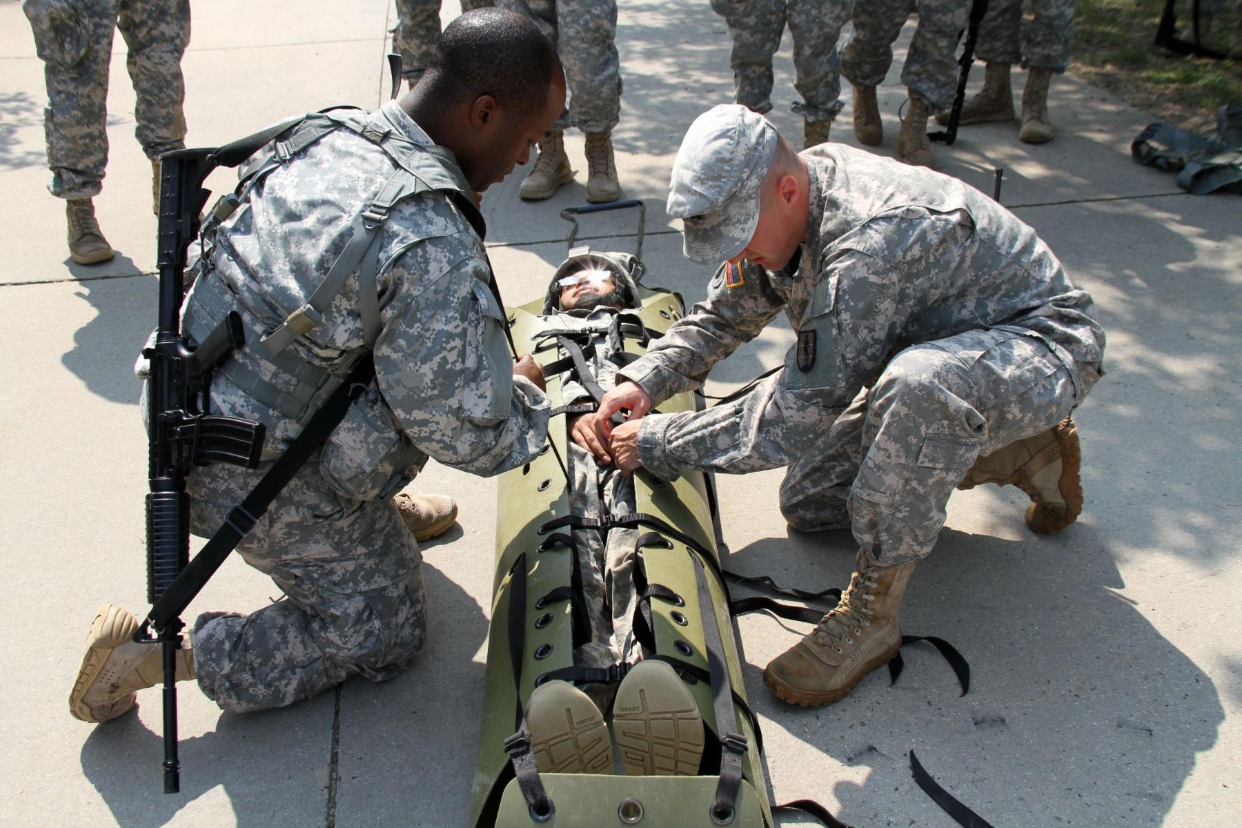 Candidates train in casualty evacuation | Article | The United States Army
