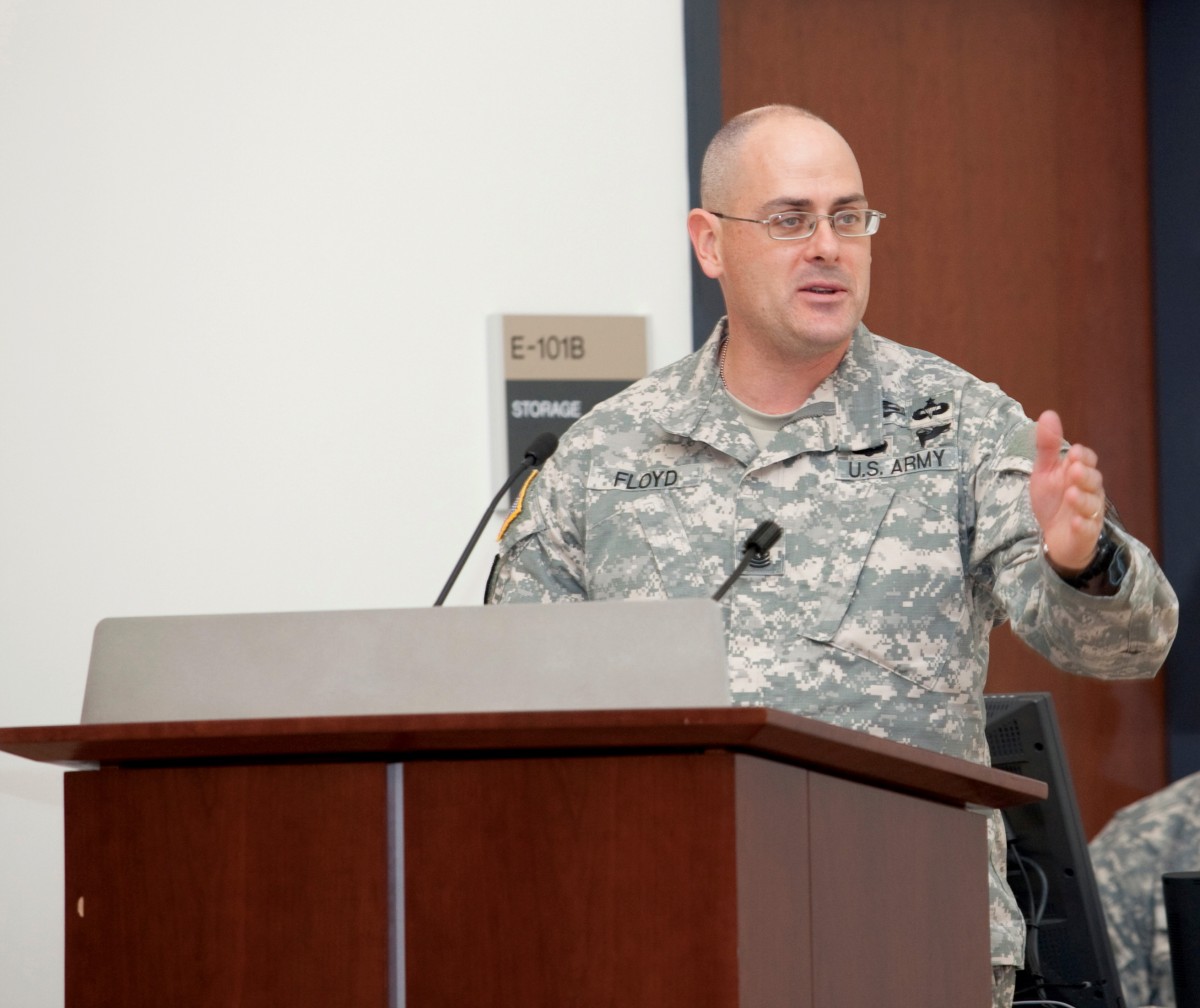 New garrison CSM assumes responsibility | Article | The United States Army New garrison CSM assumes responsibility | Article | The United States Army
