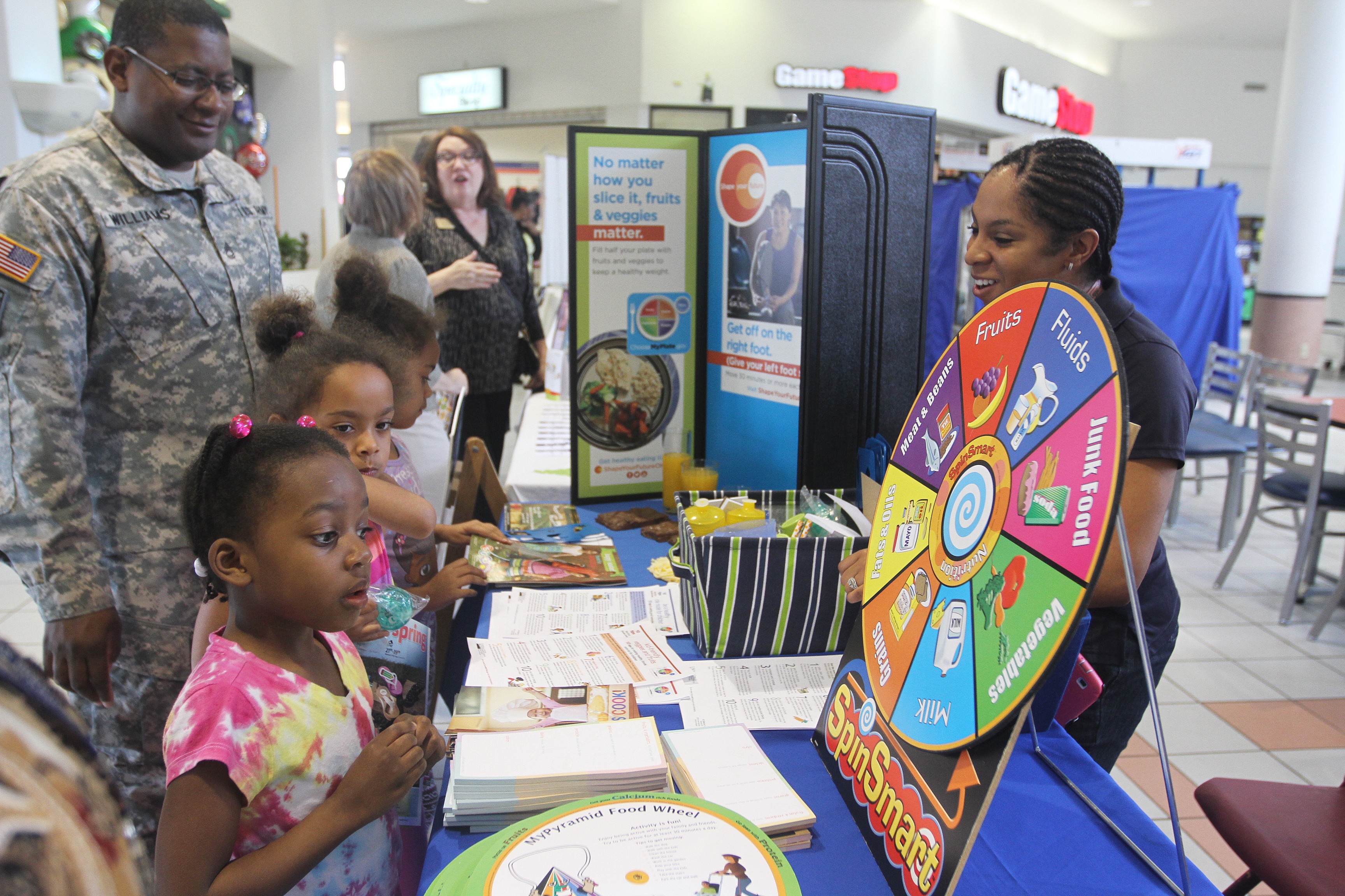 FMWR raises nutrition health awareneess | Article | The United States Army