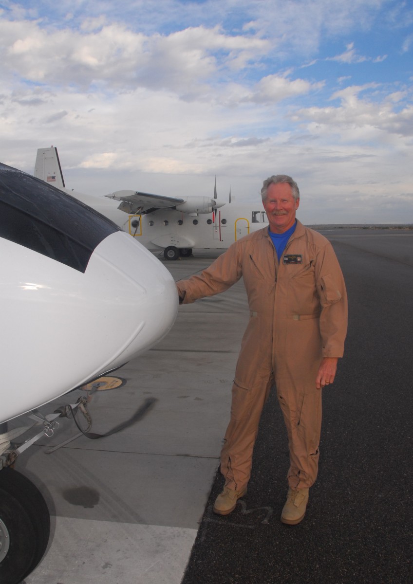 Time flies for former football player and elite jet pilot | Article ...