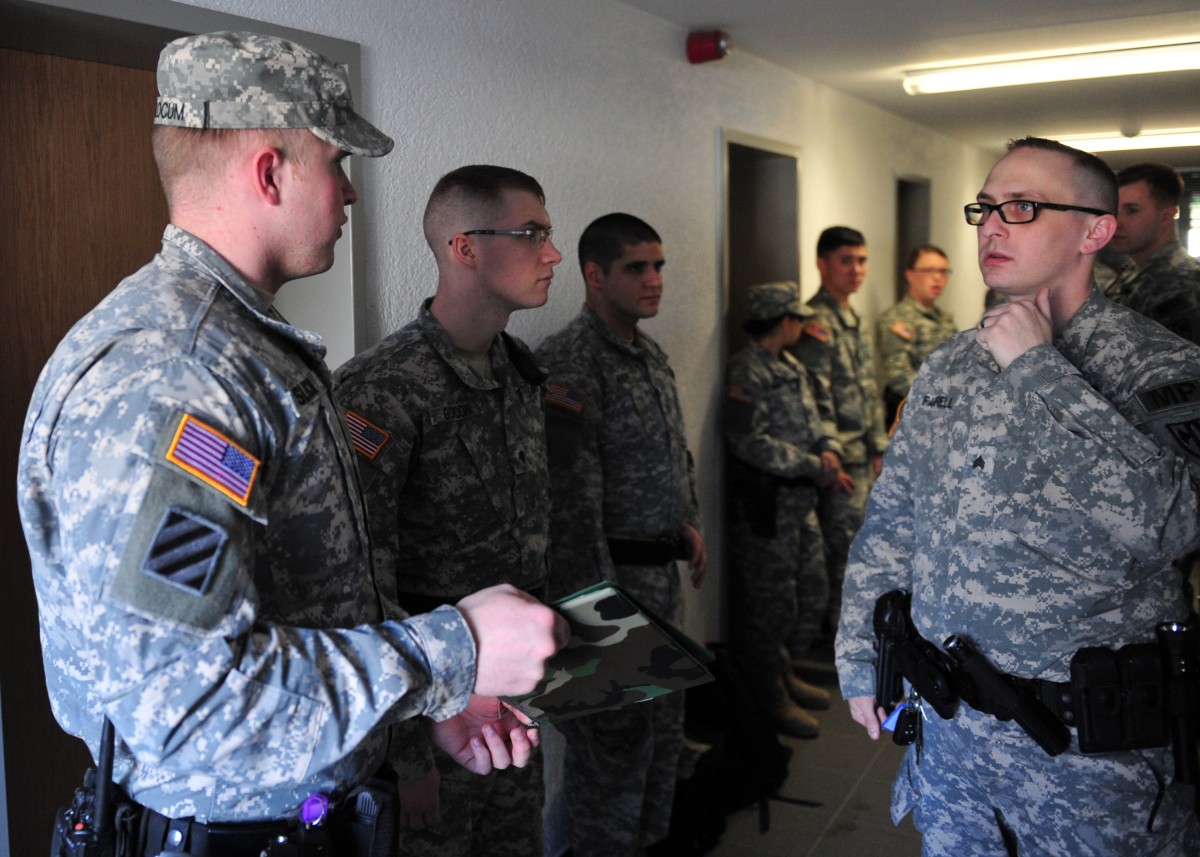 A Day in the Life: 92nd MP Co. provides Army law enforcement in KMC ...