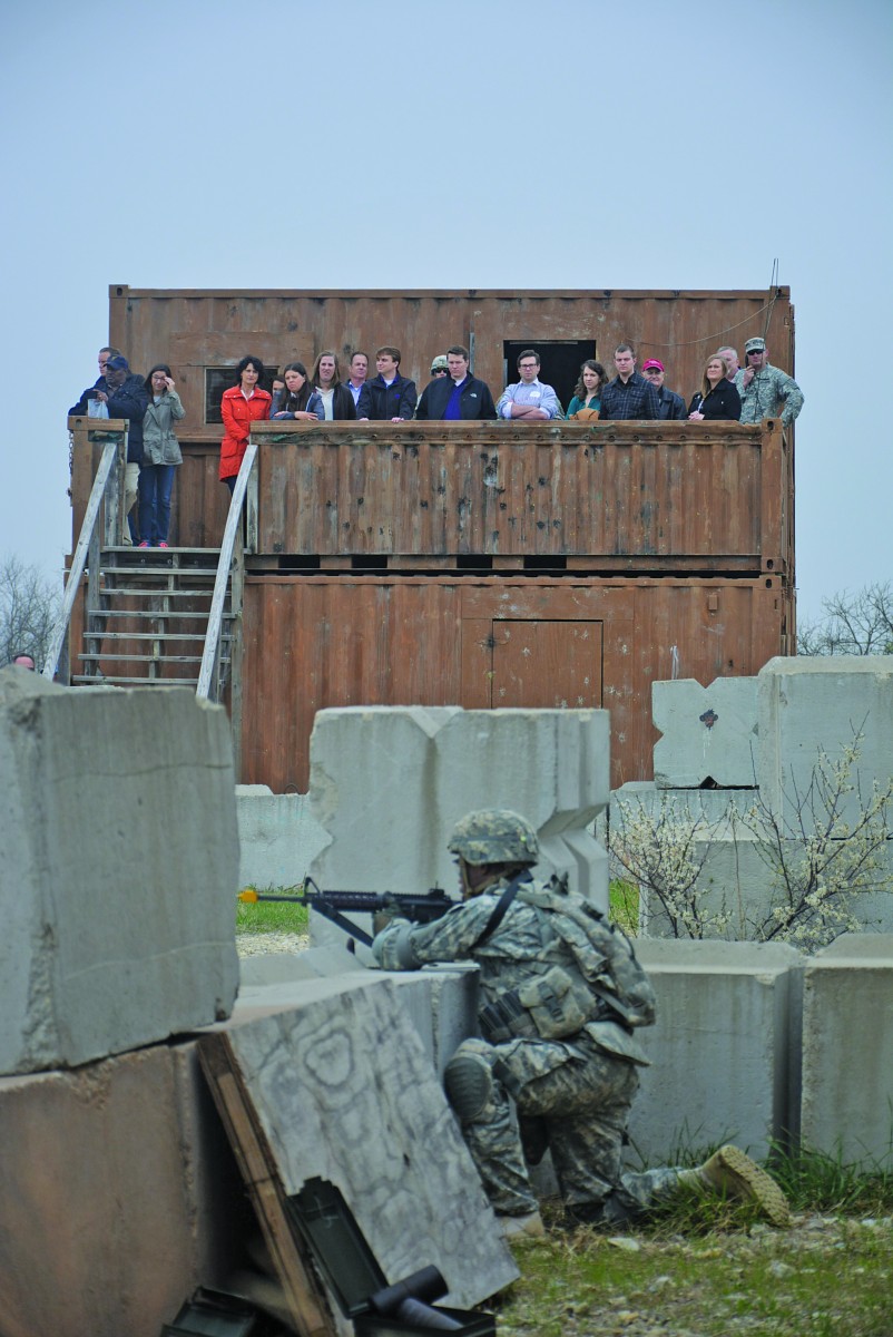 Soldiers enhance mission readiness with congressional staff audience ...