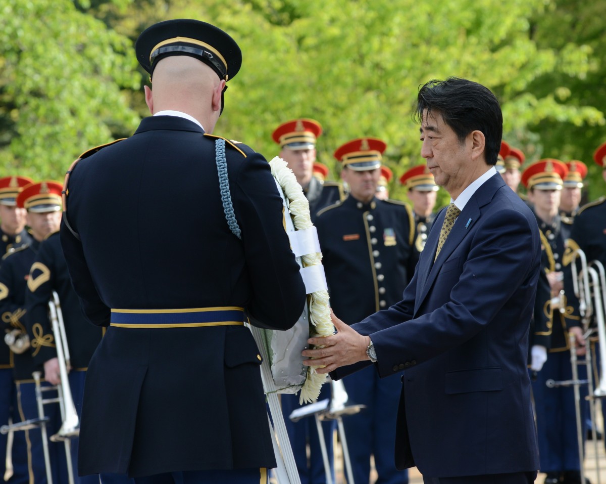 Japan honors America's heroes | Article | The United States Army