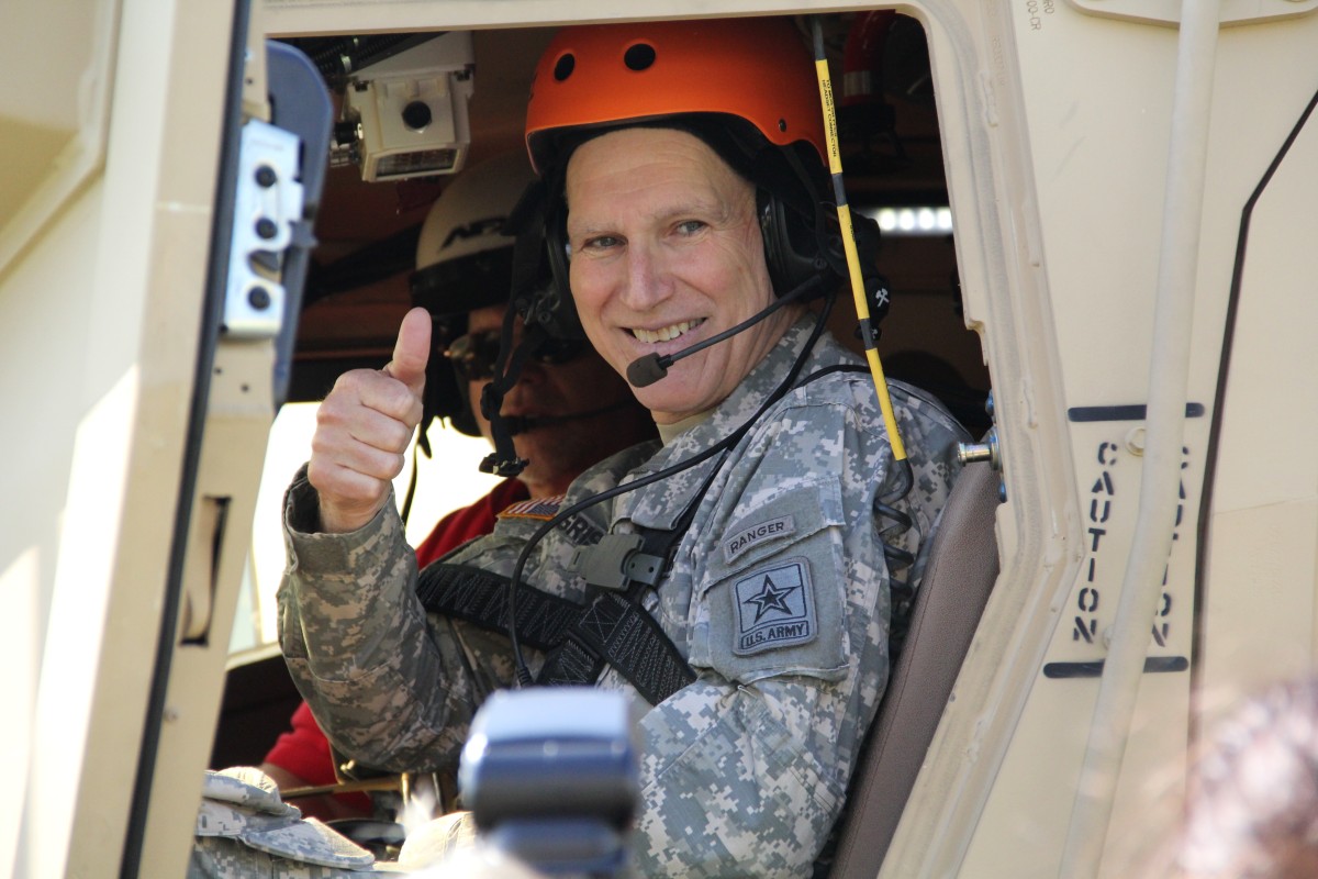 Army Test Center showcases automotive and ammunition test capability to ...