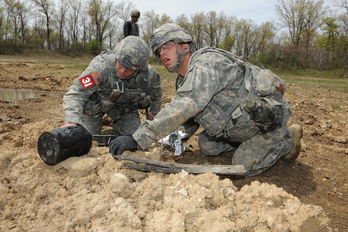 Fort Bragg Soldiers win Best Sapper 2015 | Article | The United States Army