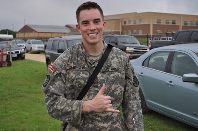 PRMC Soldiers press forward during 2015 Best Warrior Competition ...