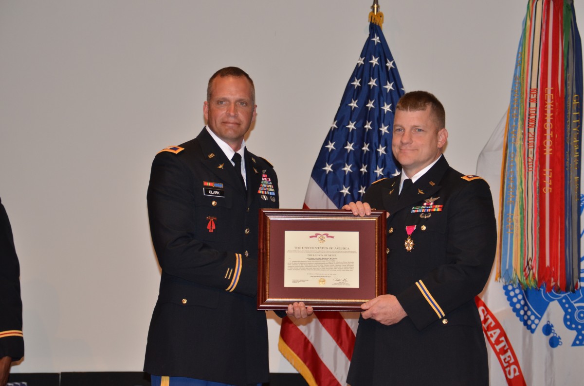 Aviation officer, 'servant leader' retires | Article | The United ...