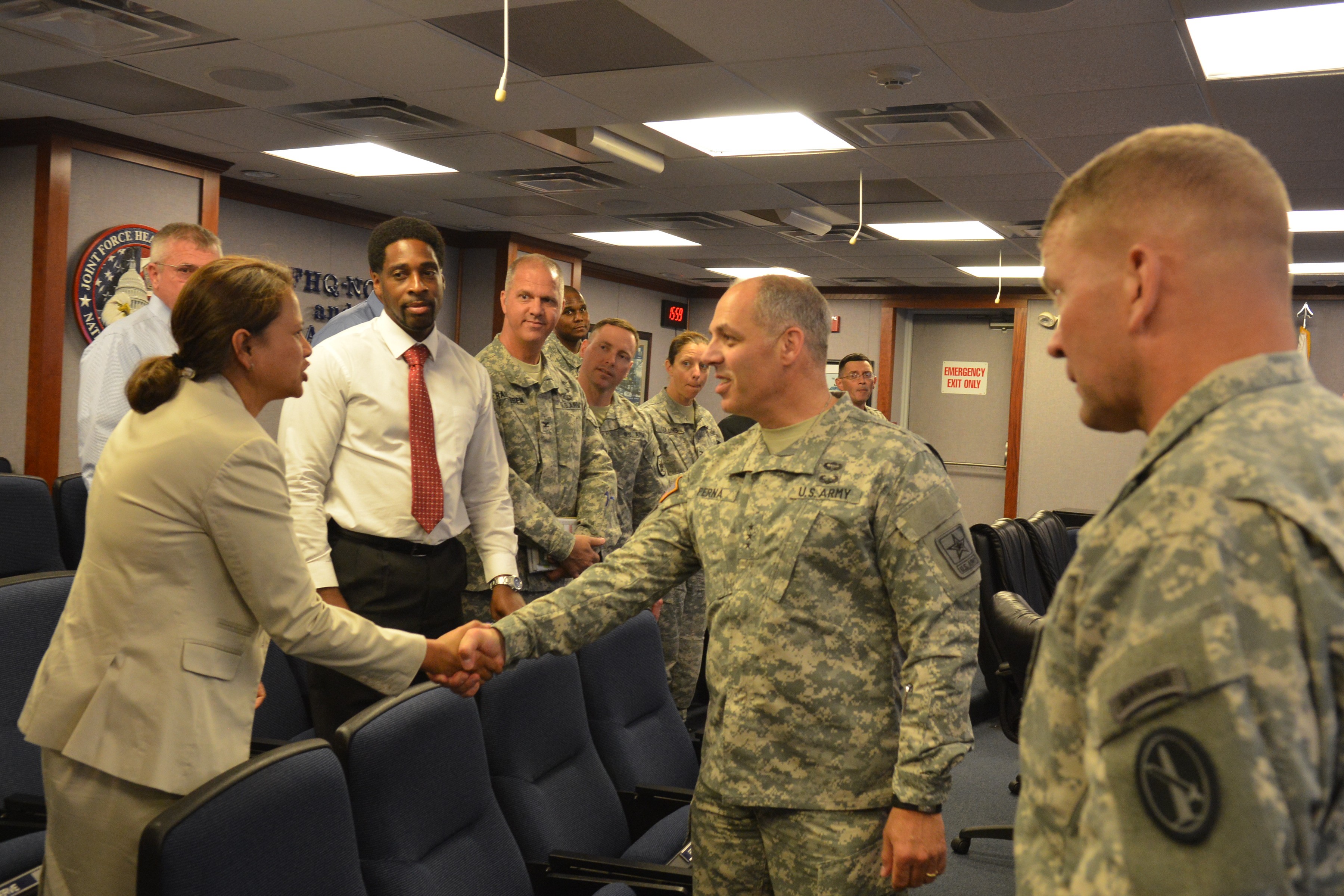 Army G-4 visits Fort McNair | Article | The United States Army