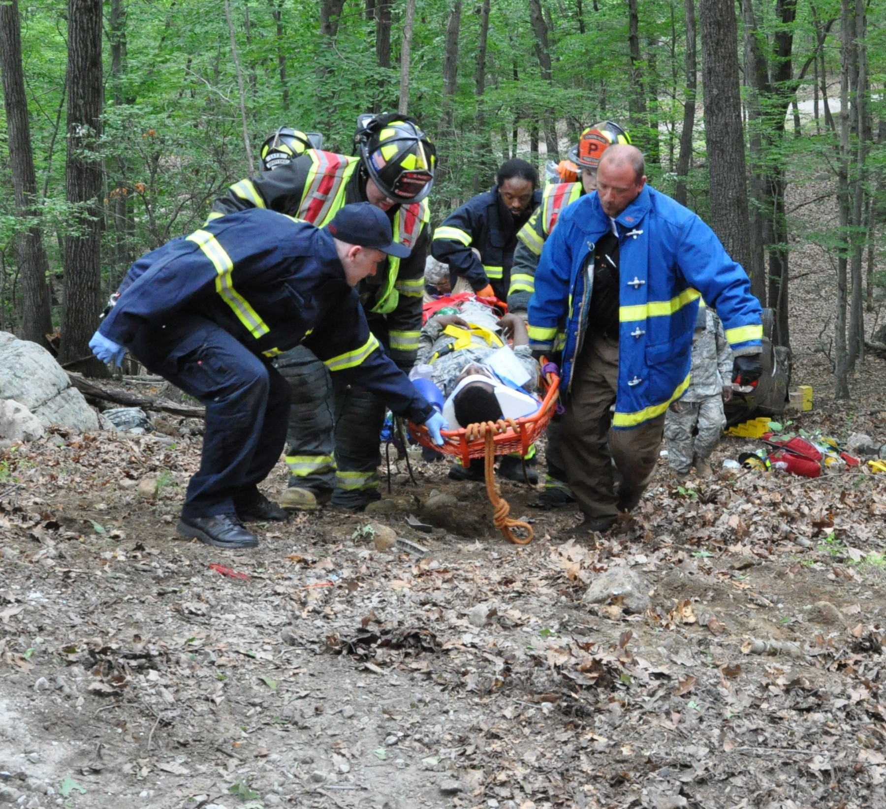 National Guard Soldiers, civilian first responders test skills at Guard ...