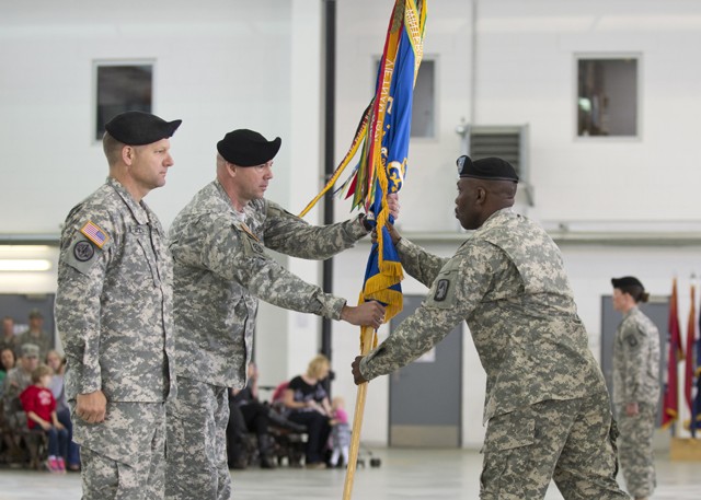 Mission Complete as 5-158th Aviation Regiment Cases Colors in Germany ...