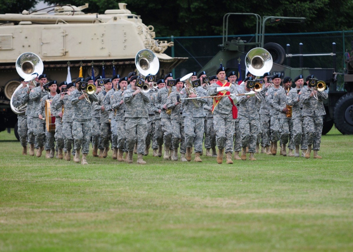 New CG assumes command of 21st TSC | Article | The United States Army