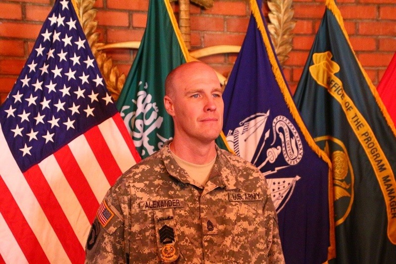 Soldier responds to Saudi inflight medical emergency | Article | The ...