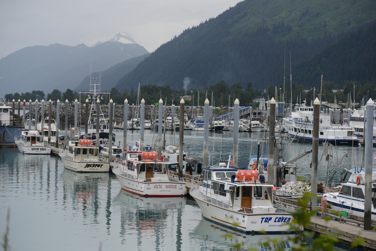 Alaskan military resort booms on Independence Day | Article | The ...