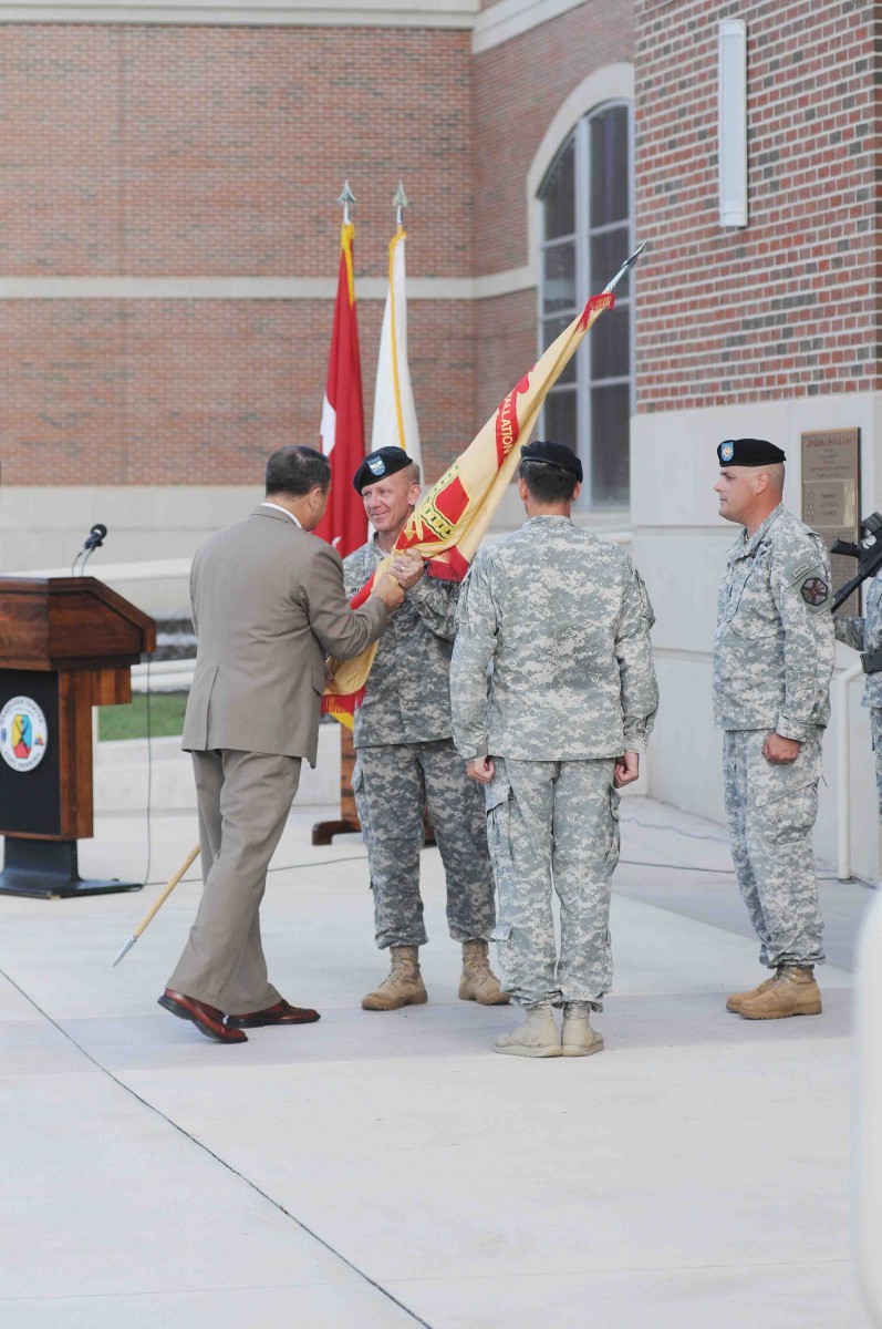 Garrison commander brings 'new energy' | Article | The United States Army