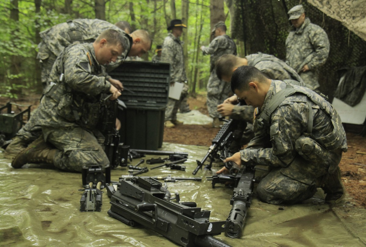 Troopers earn silver spurs | Article | The United States Army