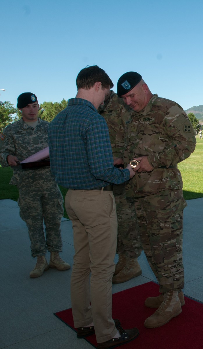 CSA promotes 4th Inf. Div. DCG | Article | The United States Army