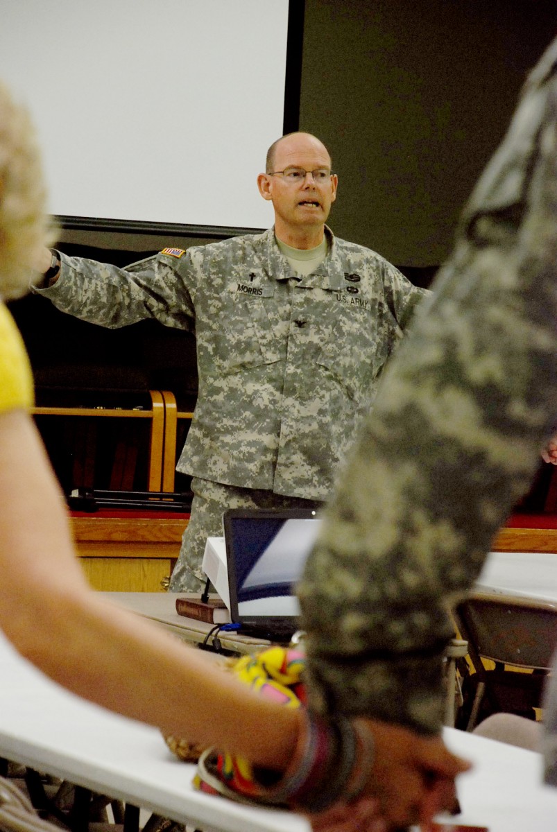 Chaplain/carpenter builds Fort Sill faith | Article | The United States ...