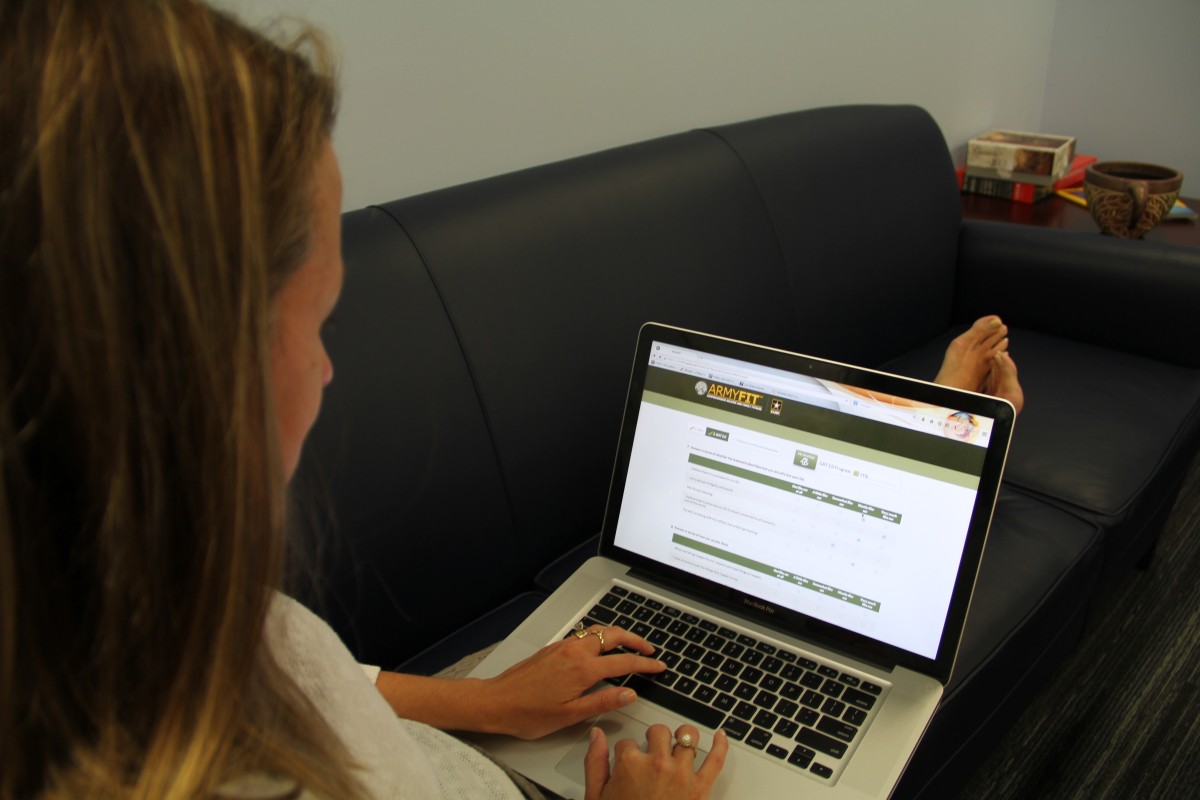 Mobile-ready 'ArmyFit' now tracks data, has experts on tap | Article ...