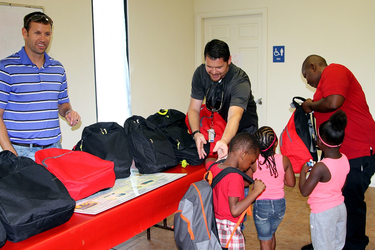 LRC-Hood personnel volunteer in local community | Article | The United ...