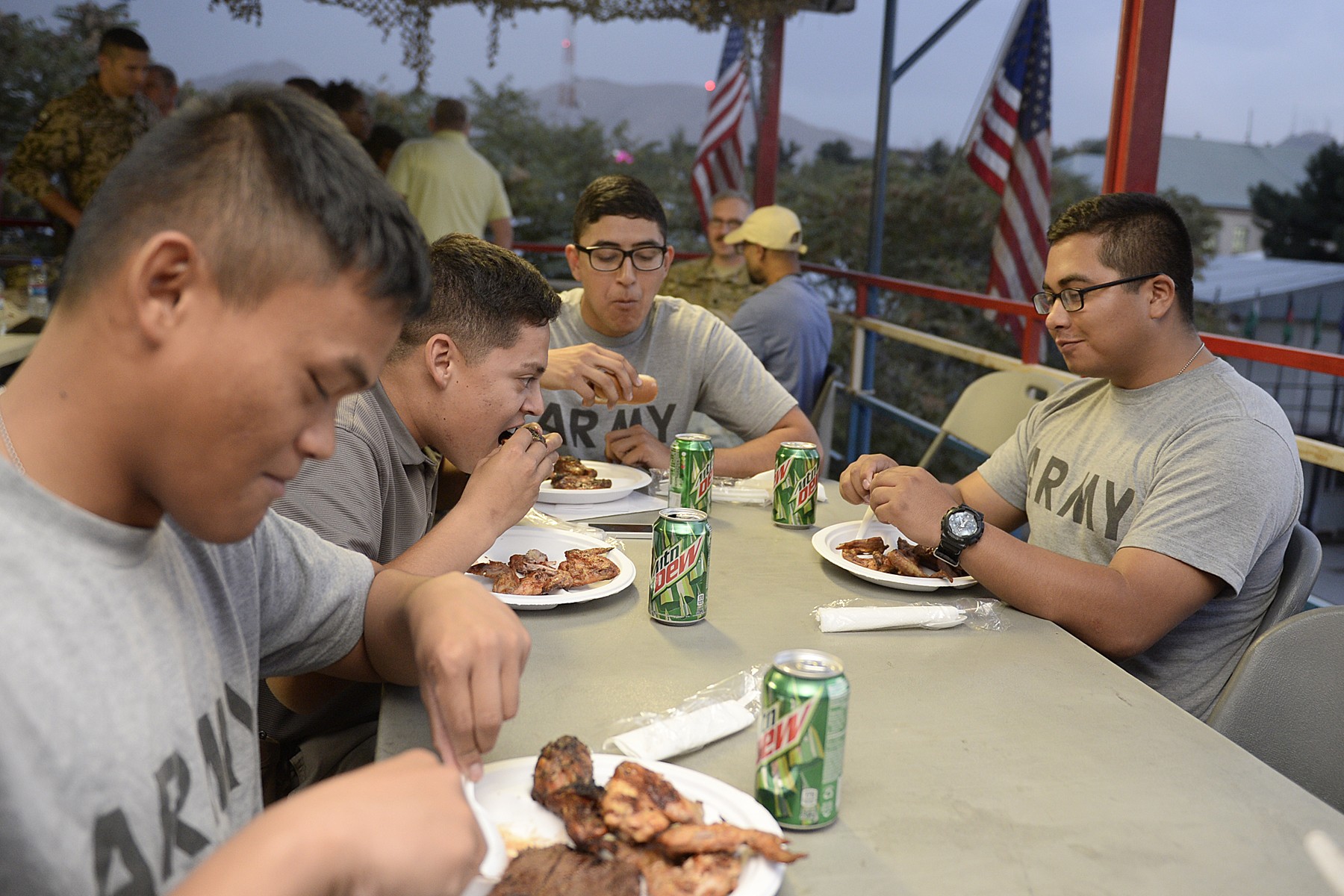 Soldiers In Kabul Celebrate Labor Day In American Style | Article | The ...