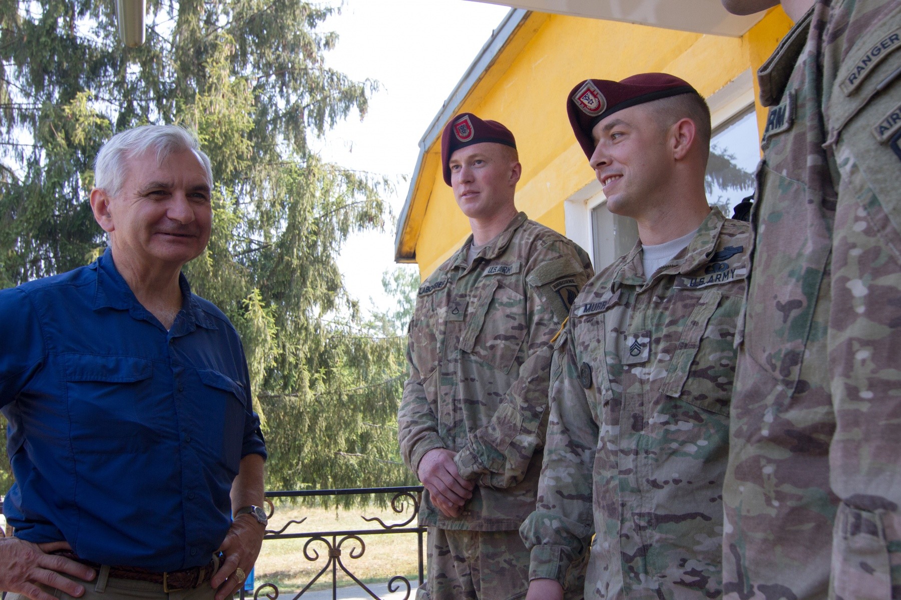 Rhode Island senator visits US paratroopers in Ukraine | Article | The ...