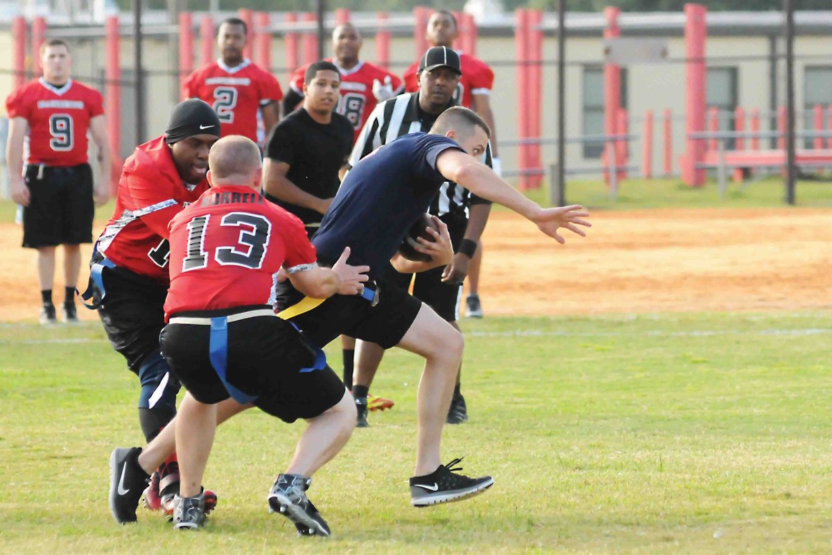Soldiers compete for Commander's Cup | Article | The United States Army