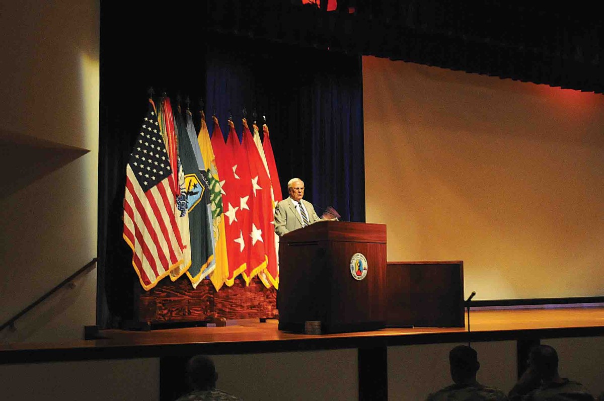 Retired general discusses technology, leadership at Warfighter ...