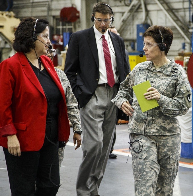 Assistant Secretary Hammack, AMC, TACOM VIPs visit Anniston Army Depot ...