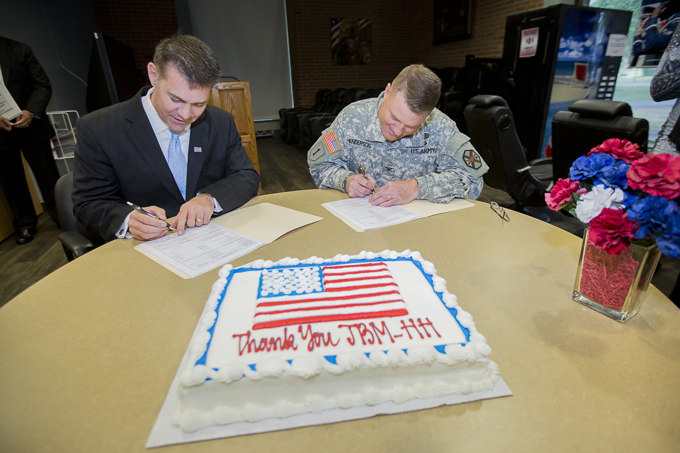 Joint base, USO make long-standing partnership 'official' with support ...