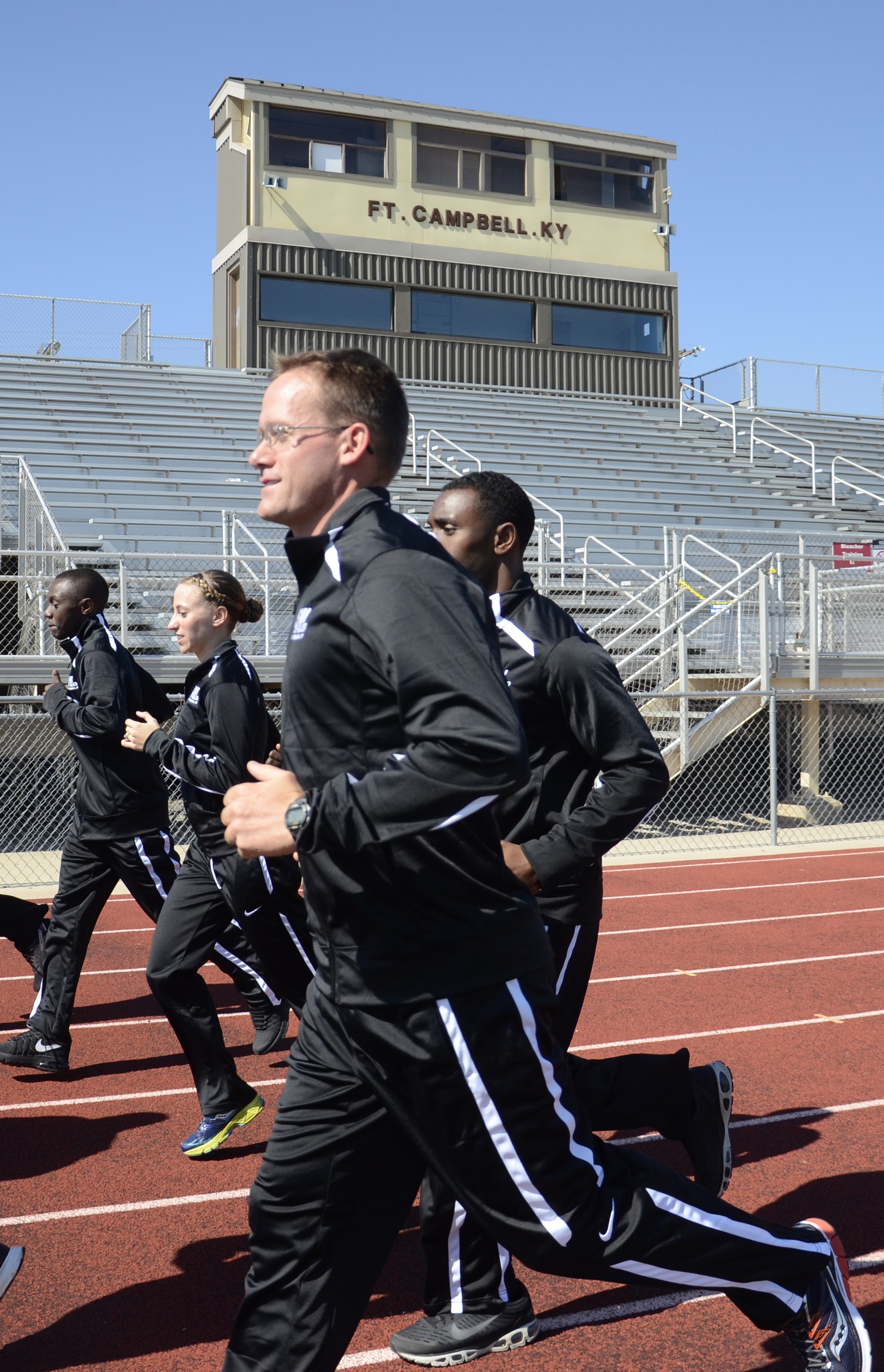 Fort Campbell Soldiers to compete in Army Ten-Miler this weekend ...