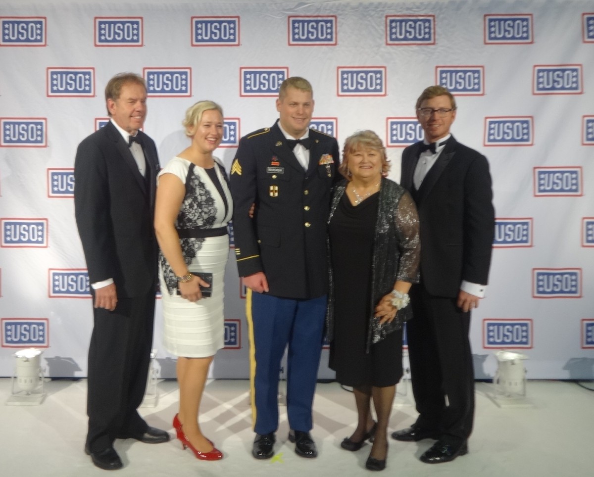 U.S. Army Medics honored at the 2015 USO Gala | Article | The United ...