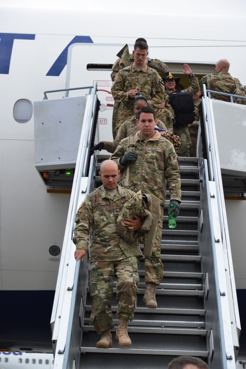 Regionally Allocated Forces from 1st CAV arrive in Germany | Article ...