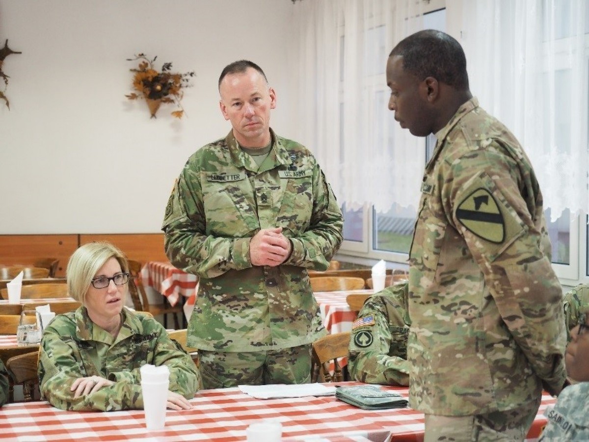 Rotational leaders demonstrate 'Atlantic Resolve' during European site ...