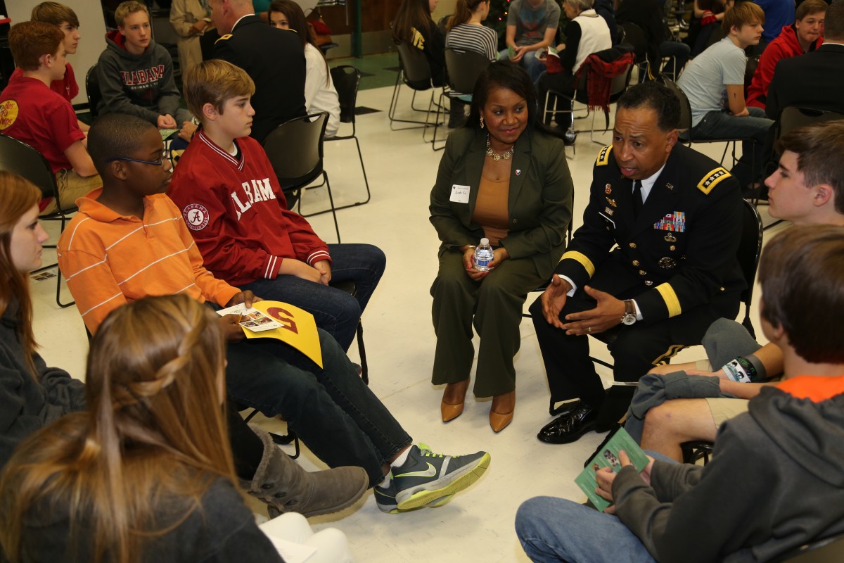 Redstone general takes part in middle school academy | Article | The ...