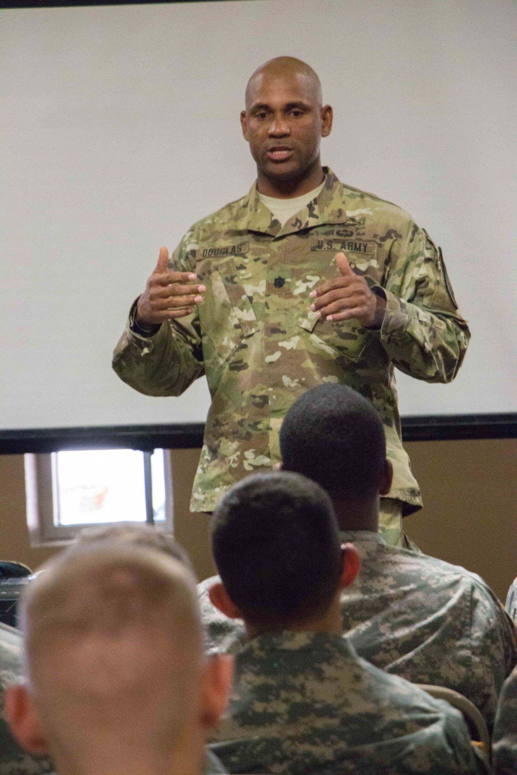 Ironhorse leaders discuss SHARP | Article | The United States Army