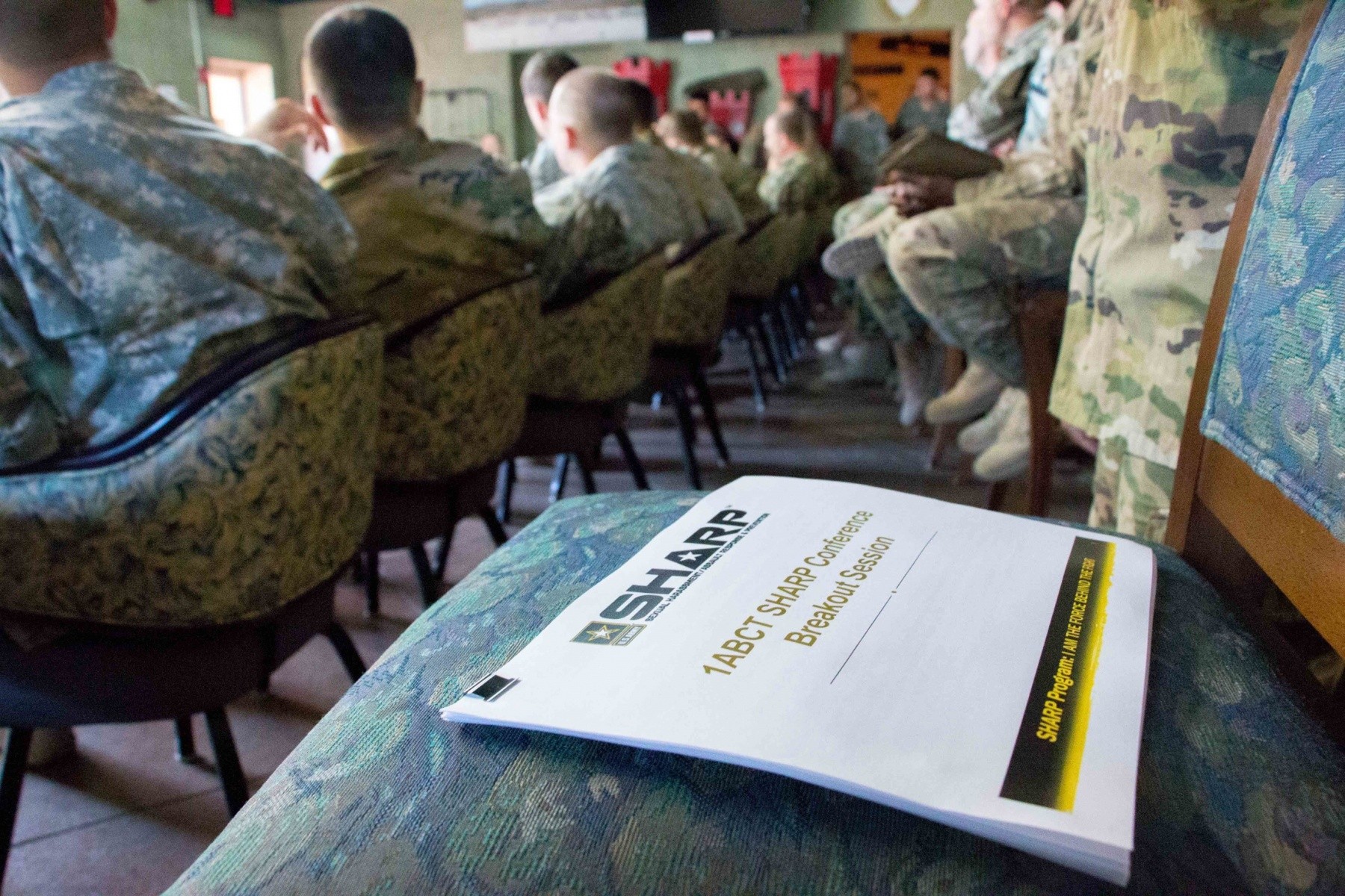 Ironhorse leaders discuss SHARP | Article | The United States Army