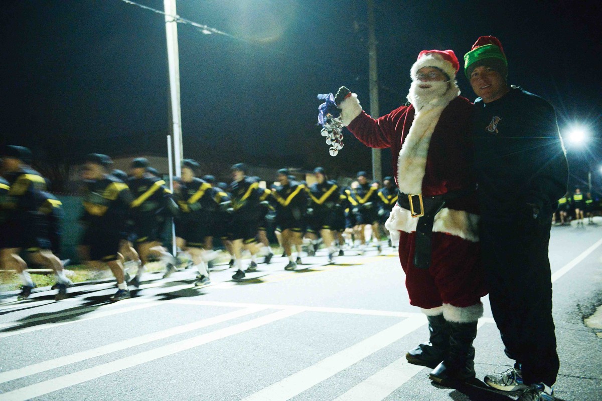 198th Infantry Brigade holds Christmas run on Sand Hill | Article | The ...