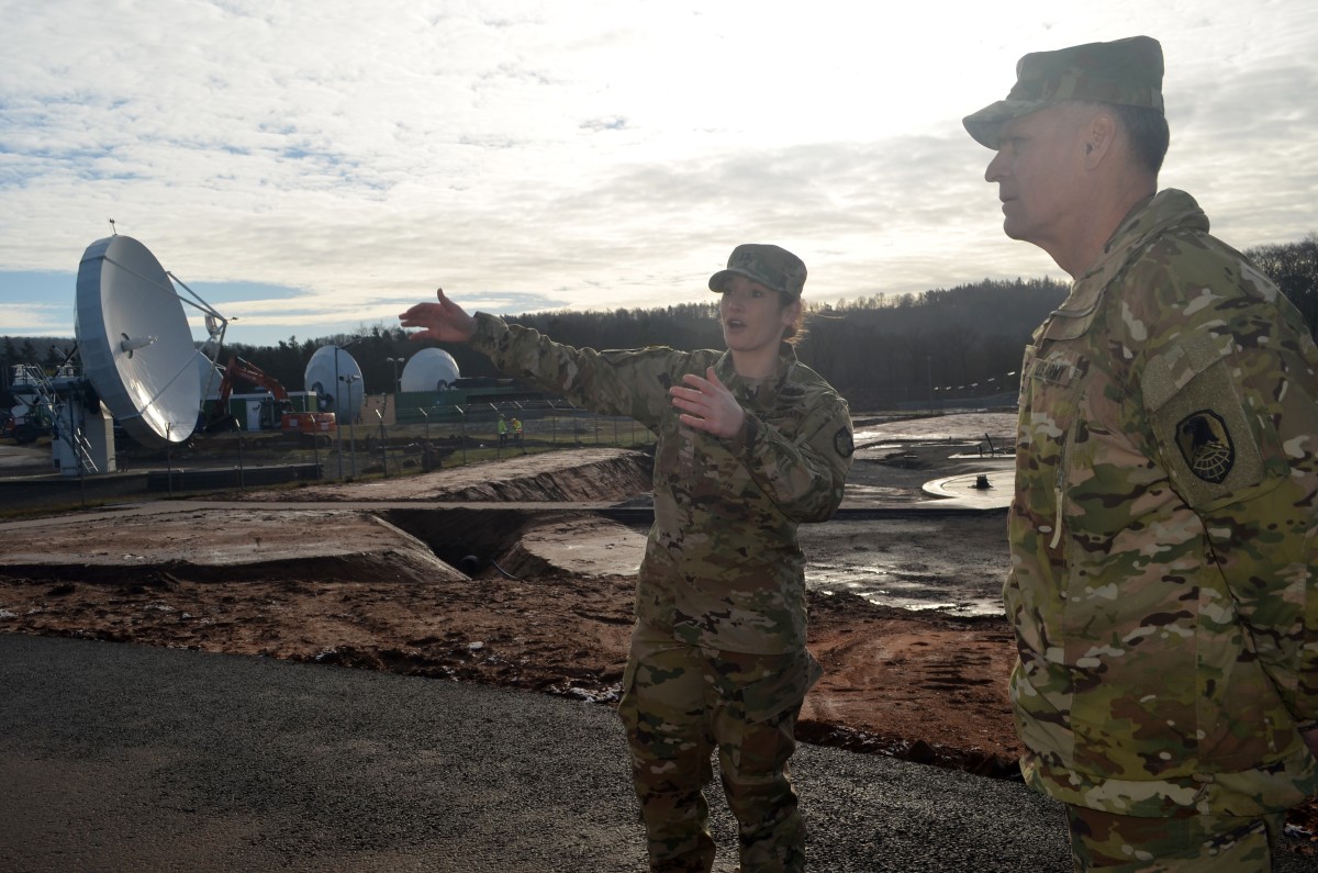 SMDC general visits Soldiers | Article | The United States Army