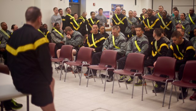 Army Ordnance Chief visits 593rd ESC on JBLM | Article | The United ...