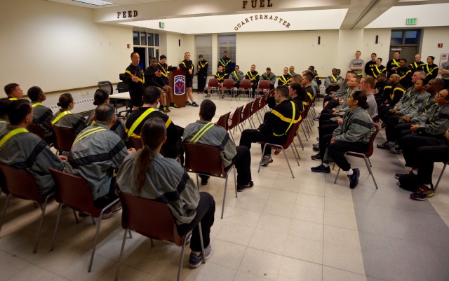 Army Ordnance Chief visits 593rd ESC on JBLM | Article | The United ...