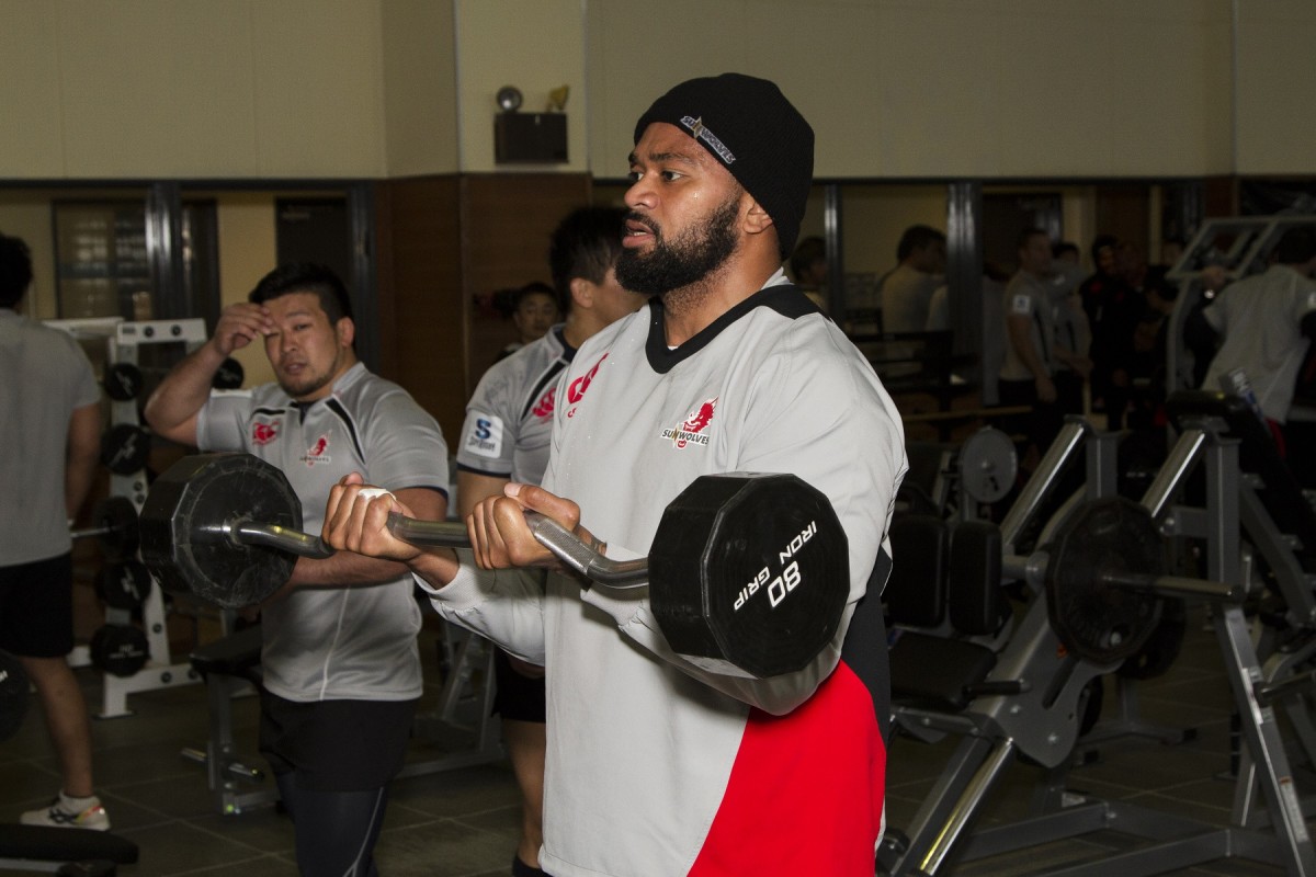 Professional Athletes Train at Torii Gym | Article | The United States Army