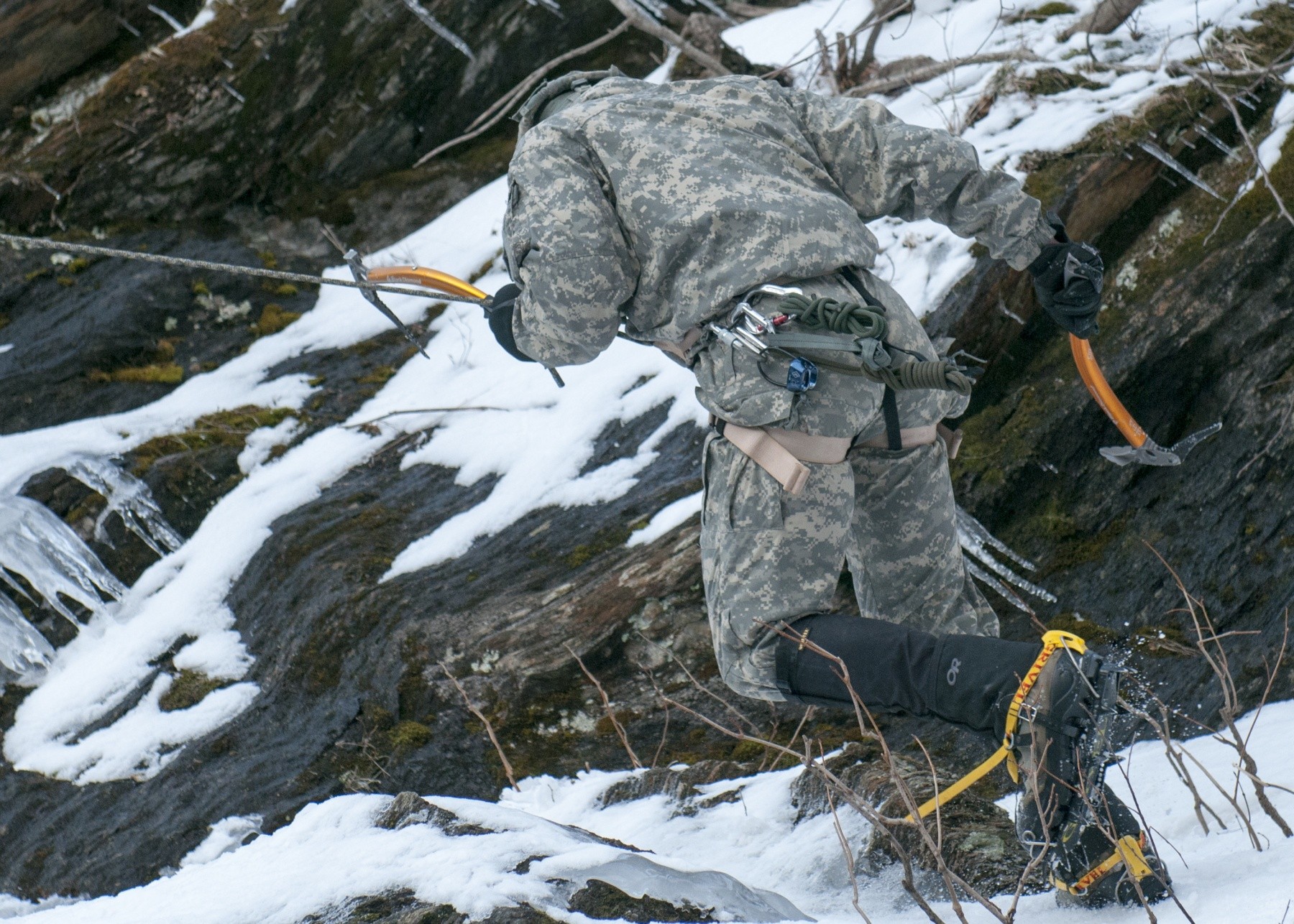 Mountain training is rigorous drill for Vermont National Guard troops ...