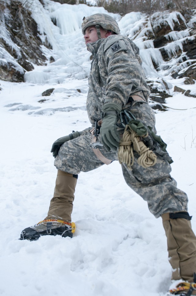 Mountain training is rigorous drill for Vermont National Guard troops ...